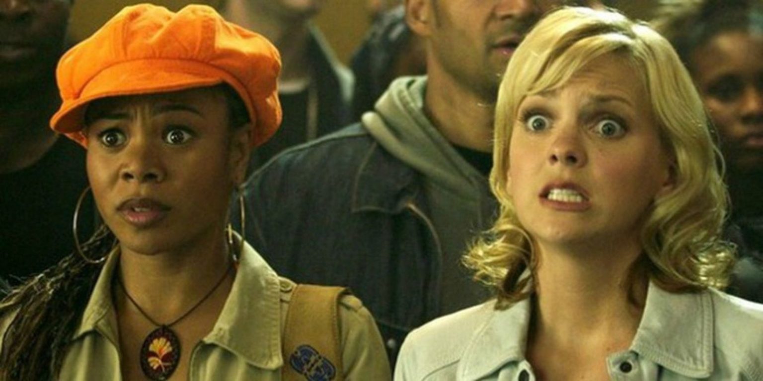 Anne Faris and Regina Hall will return for Scary Movie 6