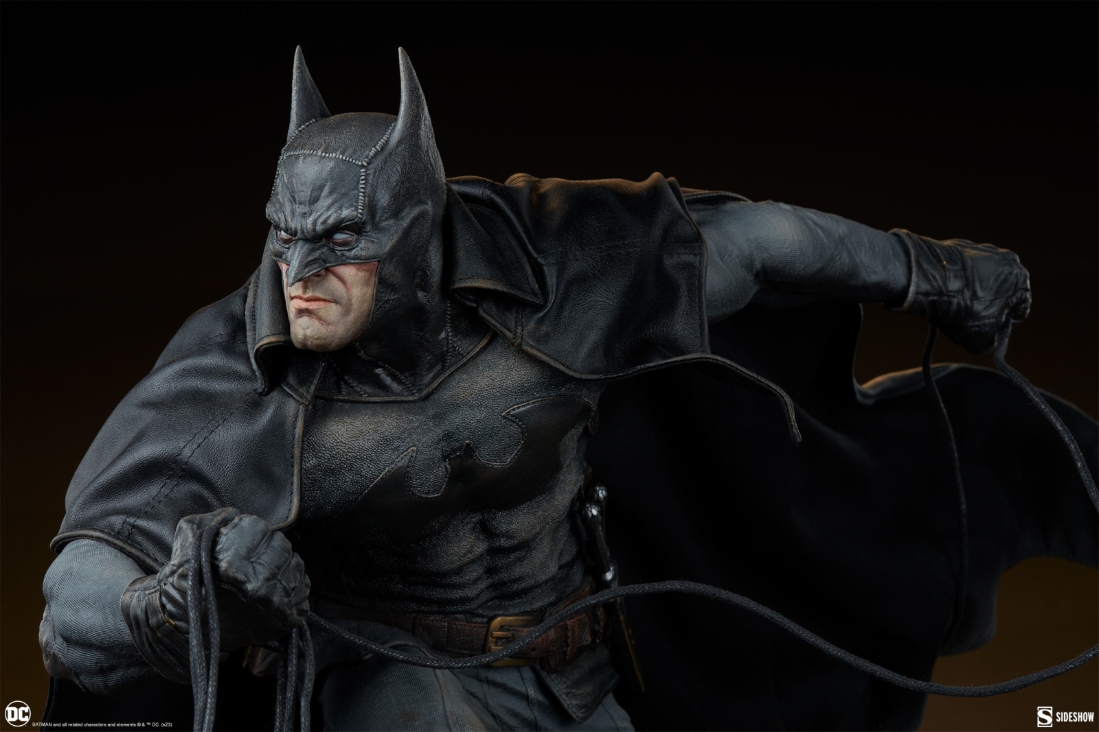 Batman: Gotham by Gaslight Premium Format Figure unveiled by Sideshow