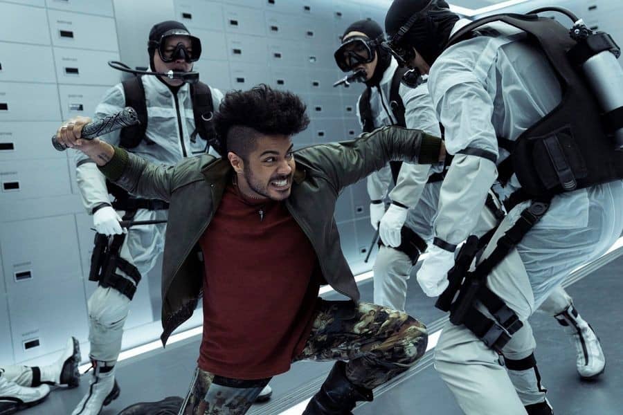 First images from Jupiter's Legacy showcase the cast of Netflix's new ...