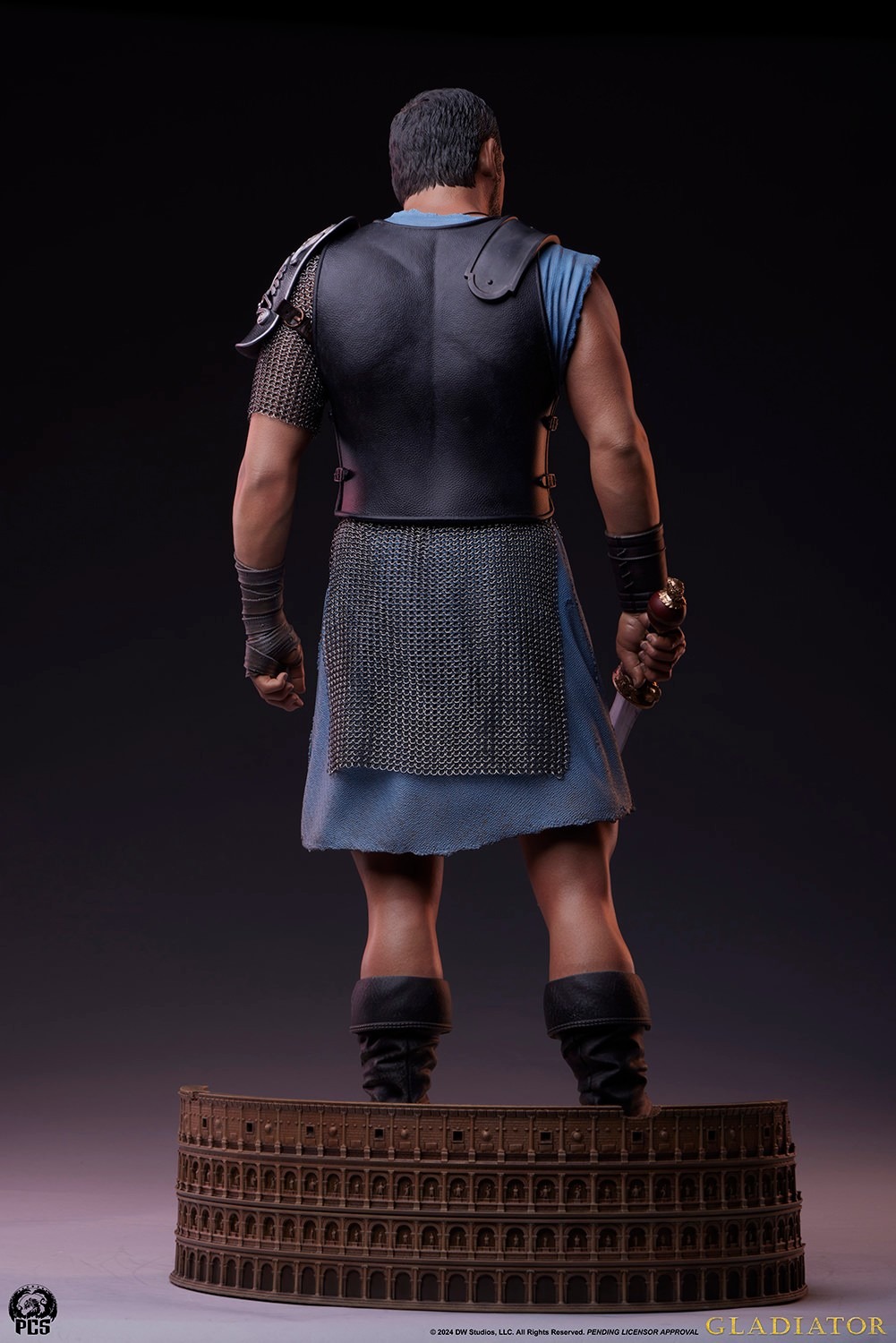Gladiator's Maximus gets an Epic Series collectible statue from PCS