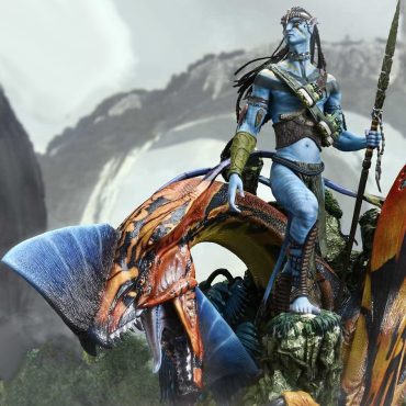 Jake Sully, Neytiri and Varang Avatar Real Elite Masterline collectible ...