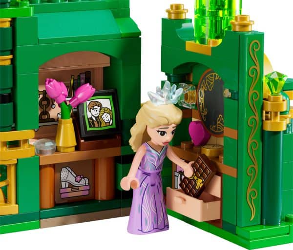 LEGO Wicked: For Good sets revealed ahead of September release