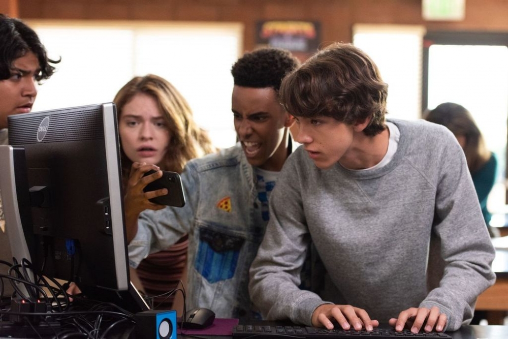 Movie Review - Hero Mode (2021)