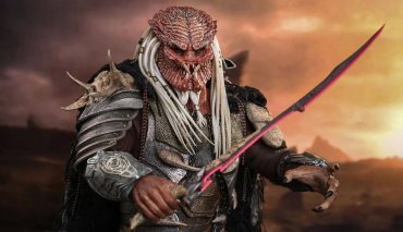 Predator: Badlands Father Predator sixth scale figure unveiled by Hot Toys