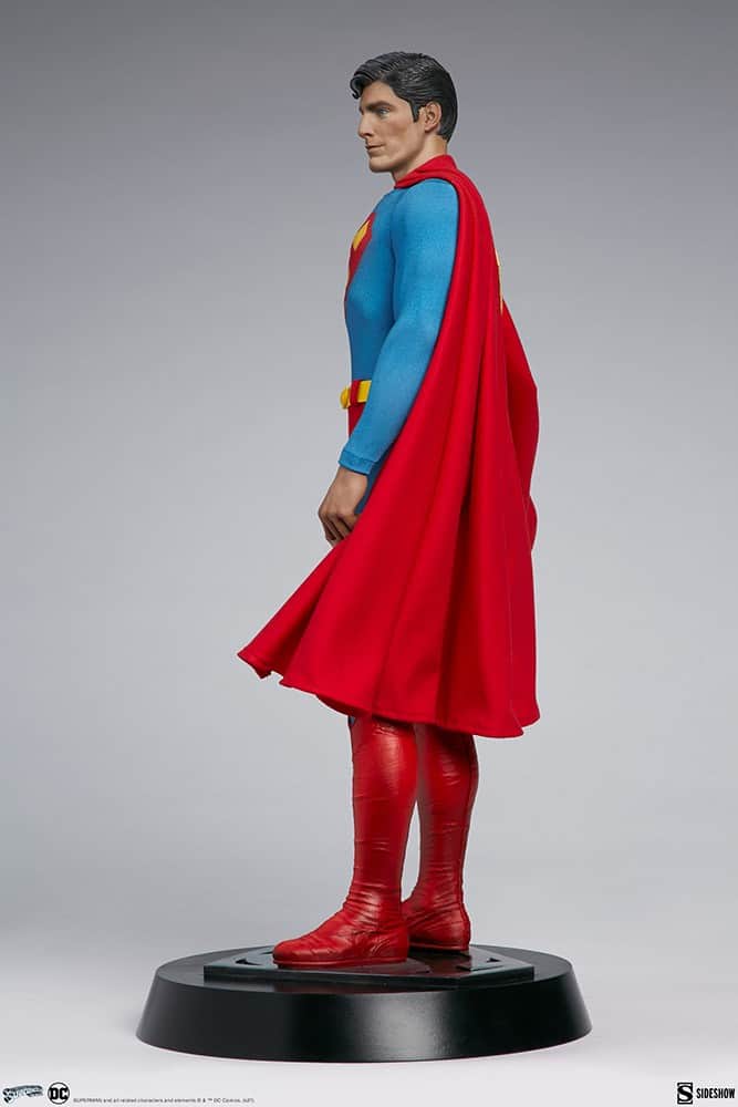 Sideshow unveils incredible Christopher Reeve Superman Premium Format ...