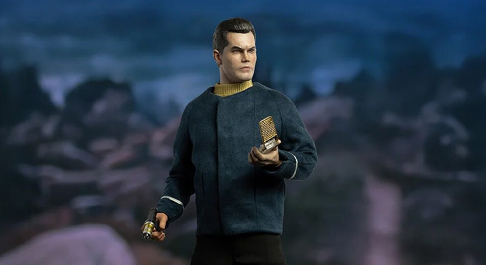 Star Trek 'The Cage' Captain Christopher Pike sixth scale figure ...