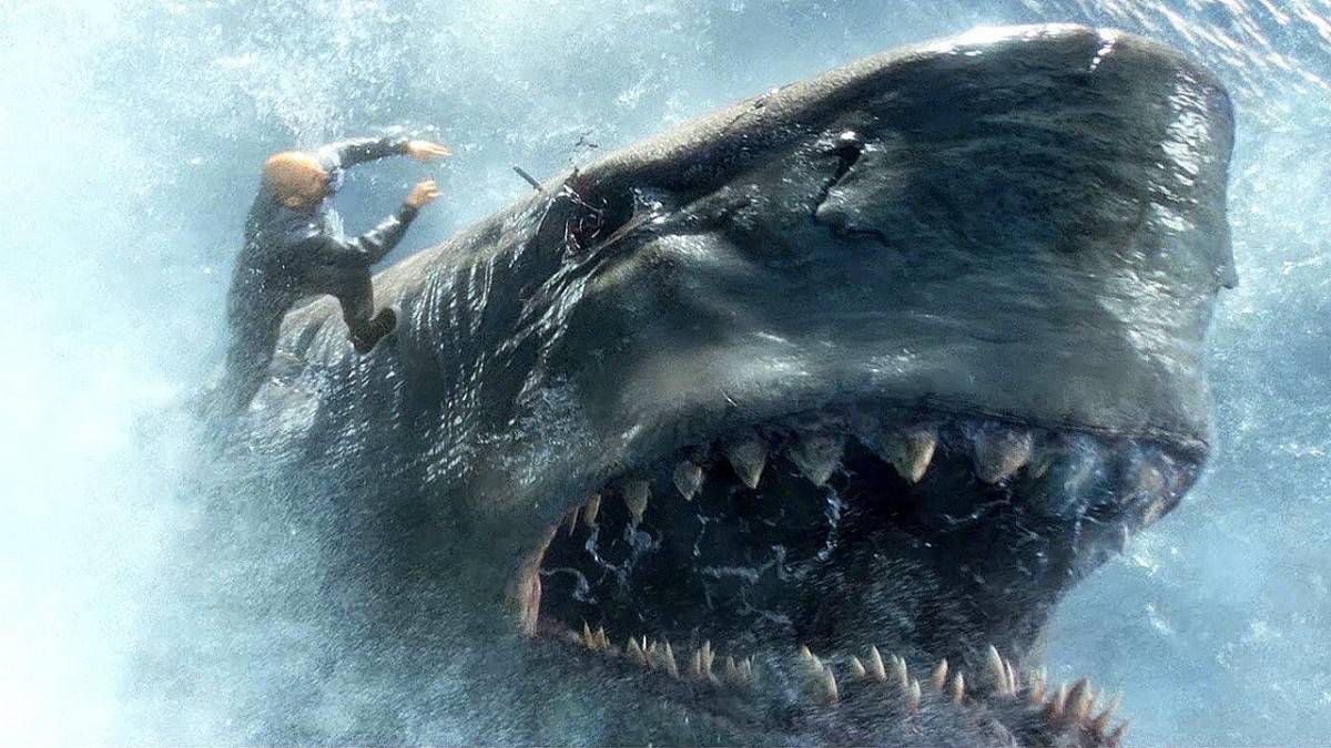 The Meg 2 CinemaCon footage featured Jason Statham fighting a shark ...