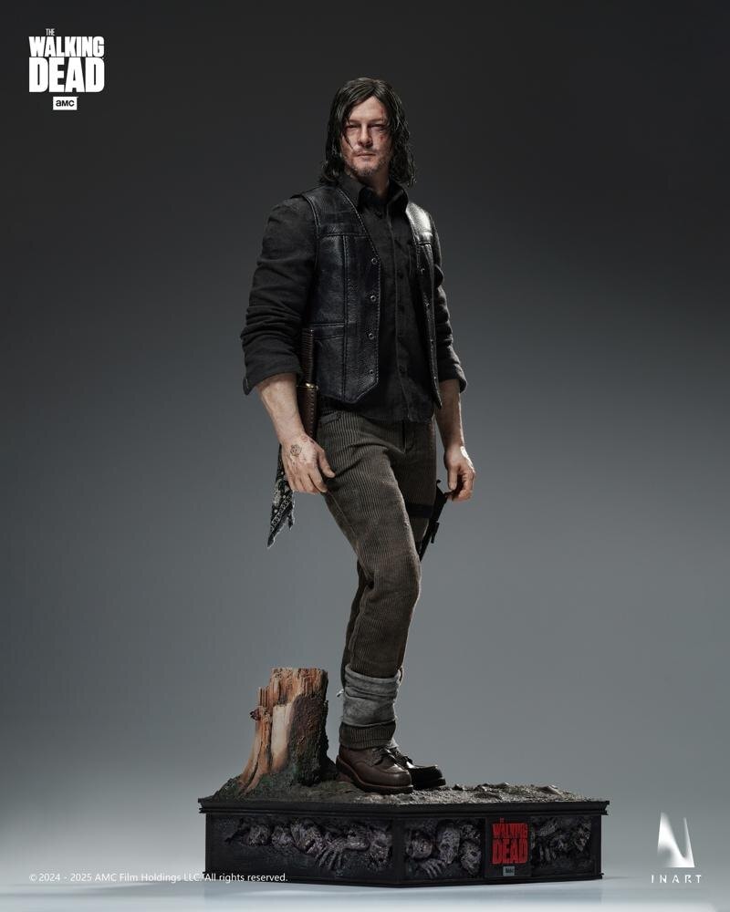 The Walking Dead Daryl Dixon sixth scale figure unveiled by InArt