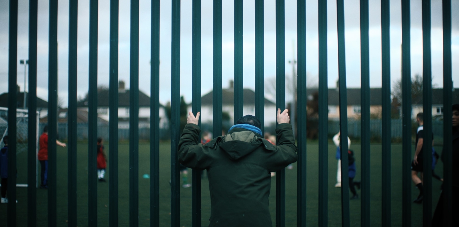 Trailer for Irish crime thriller Amongst the Wolves starring Aidan ...