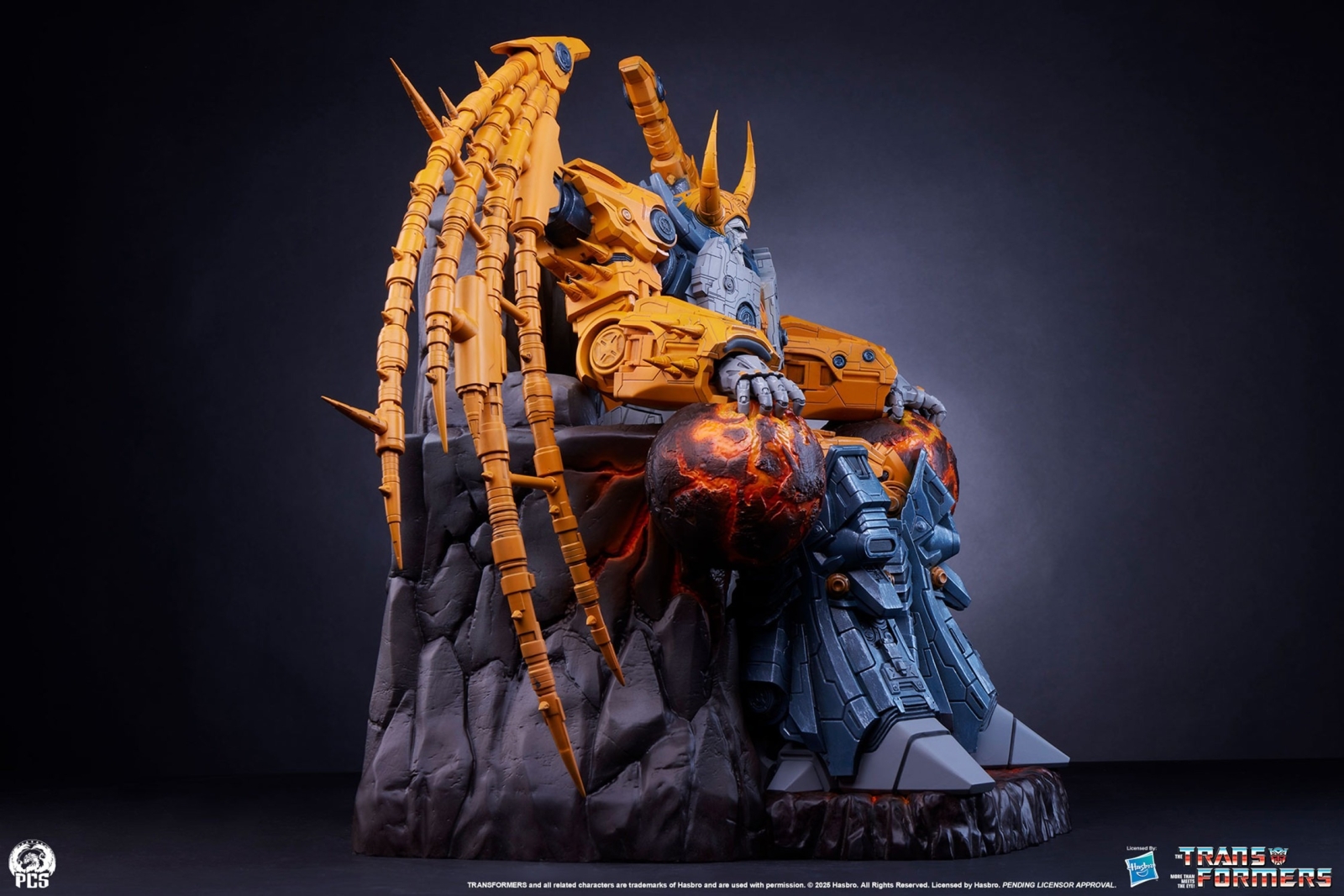 Transformers Unicron Museum Scale Statue available to pre-order now ...
